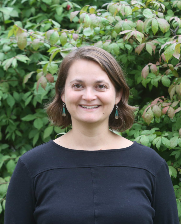 Members – Lesley Ellis School