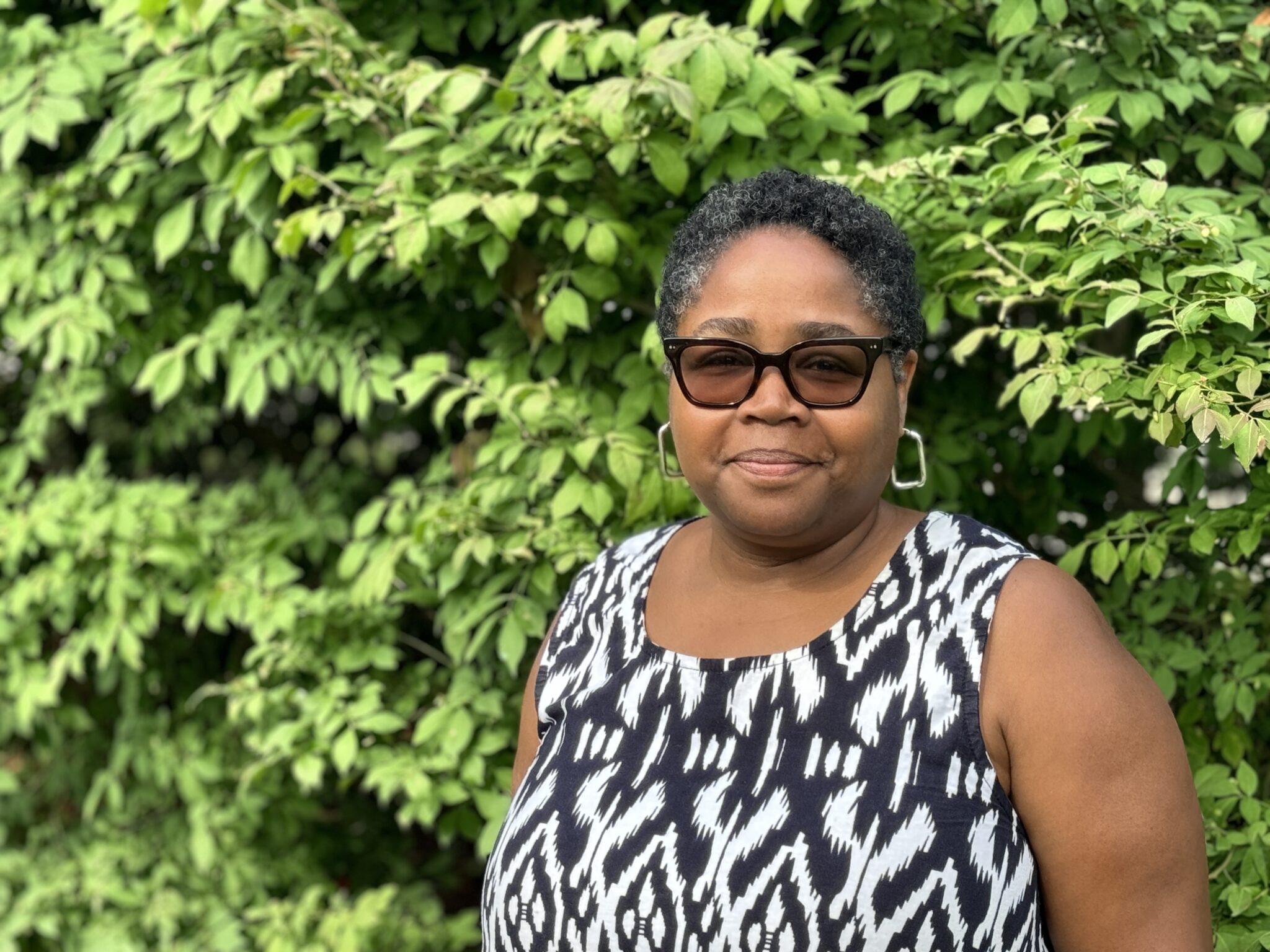 Members – Lesley Ellis School